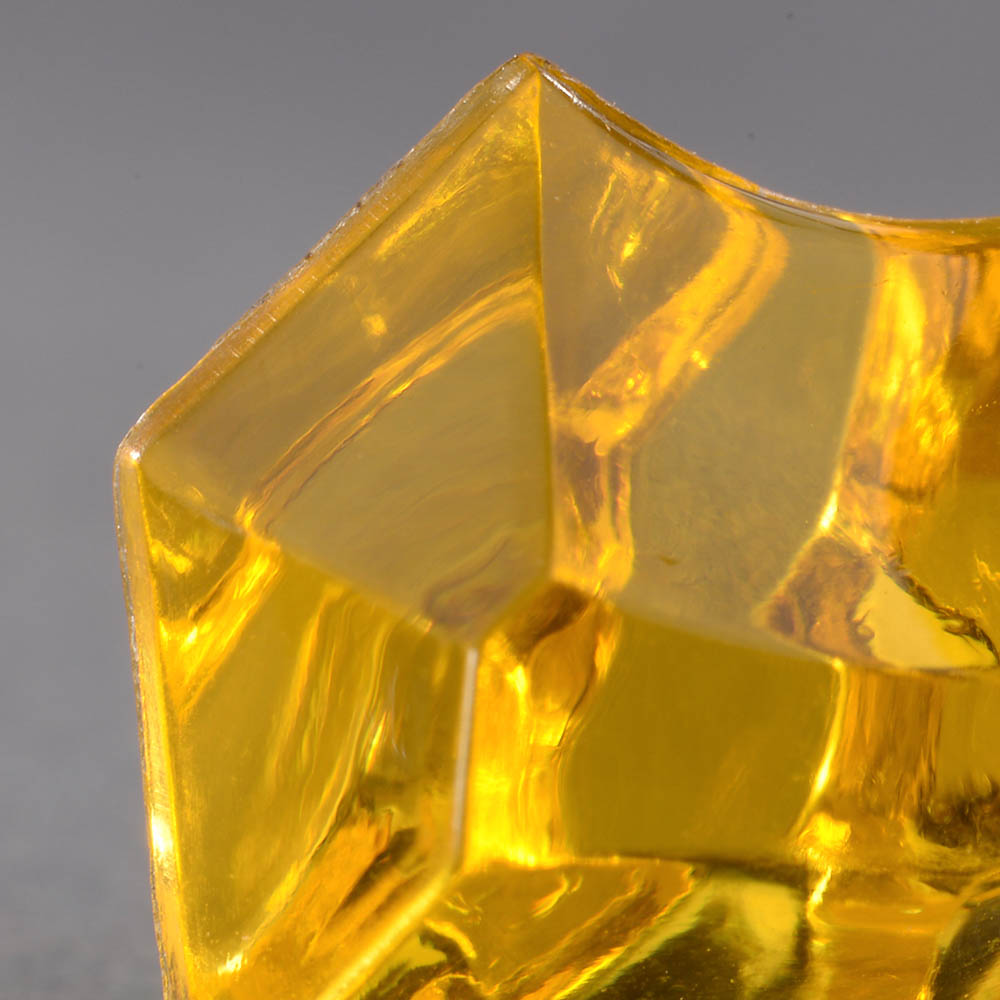 14mm Plastic Crystal Plastic Pawn Yellow